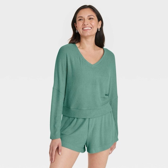 Auden | Intimates & Sleepwear | Auden Green Lounge Top With Relaxed Fit ...